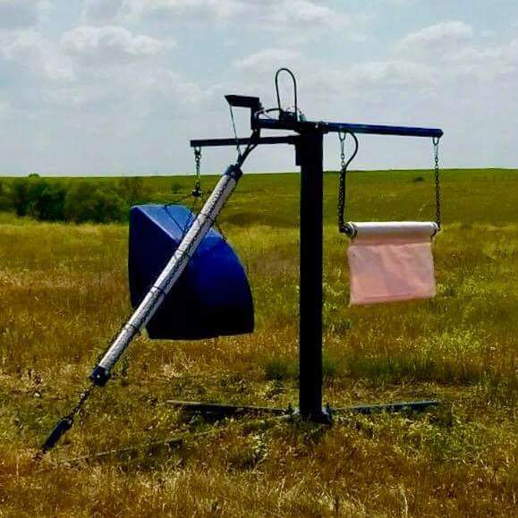 Lewis Cattle Oiler Model 835 ⋆ Lewis Cattle Oiler ⋆ Made in Canada